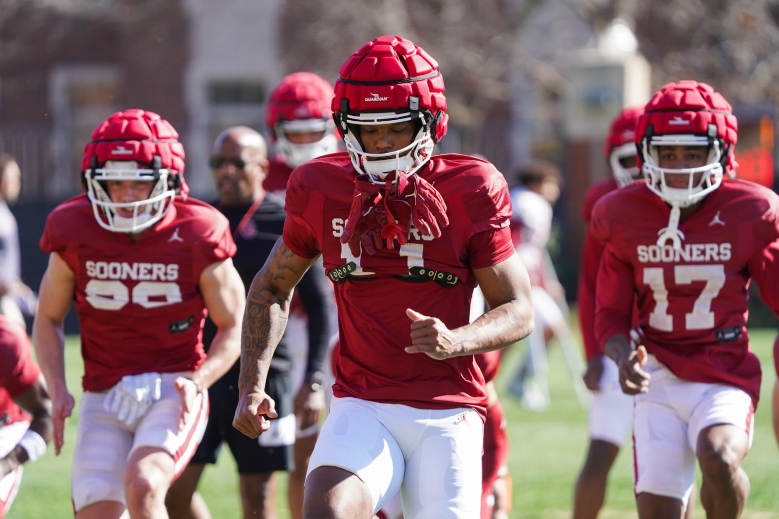 ‘Big-time playmaker’ Javonnie Gibson set to make OU debut vs. Kent State