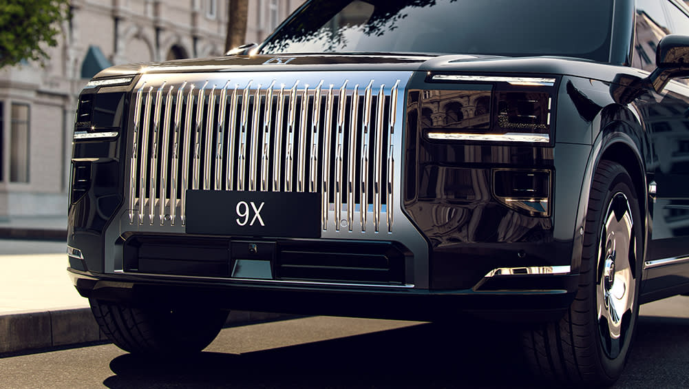 1000kW and 0-100 in 3.1s? It's Zeekr's 9X super SUV!