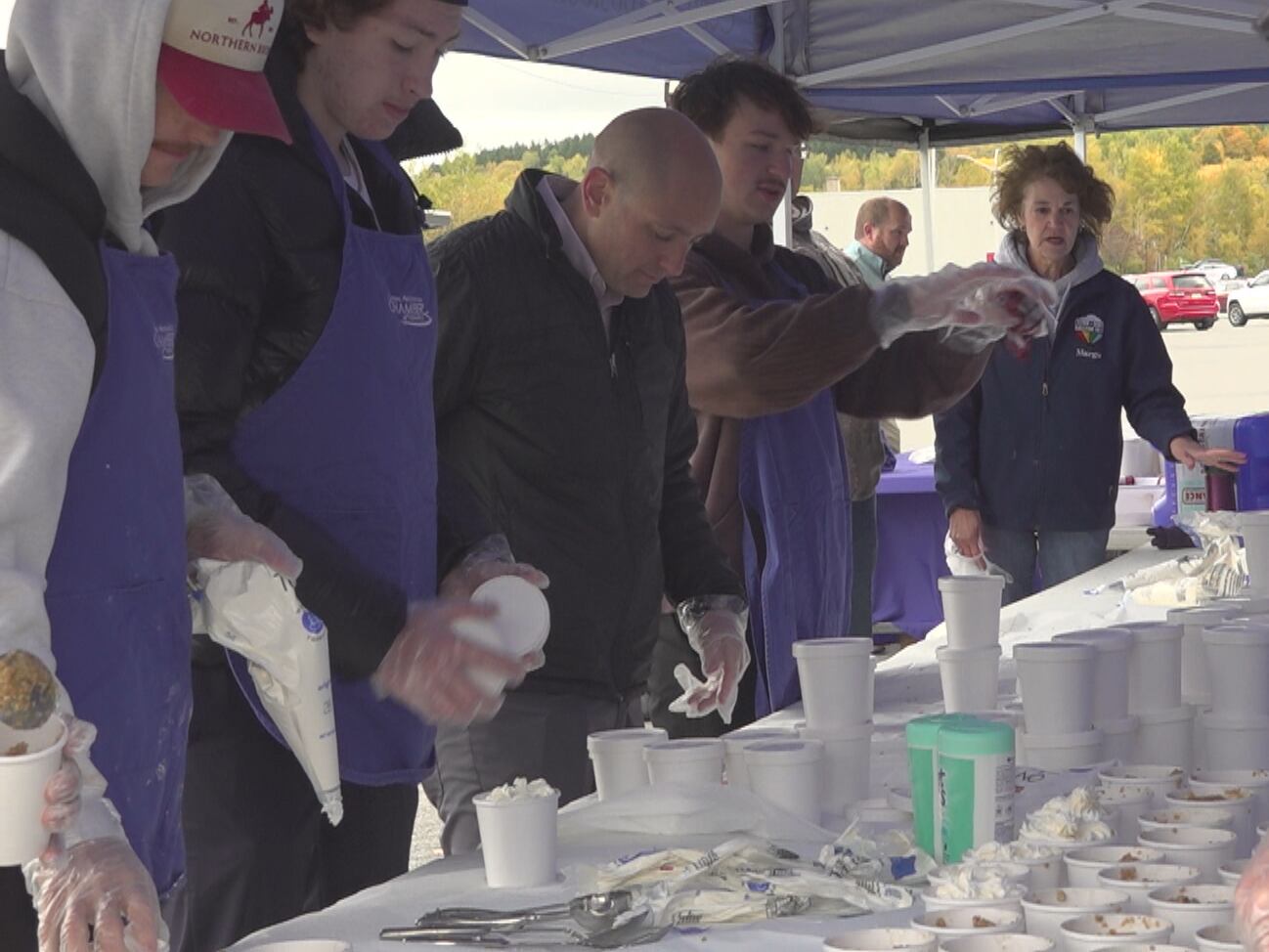 Apple crisp sale kicks off Fall in Presque Isle