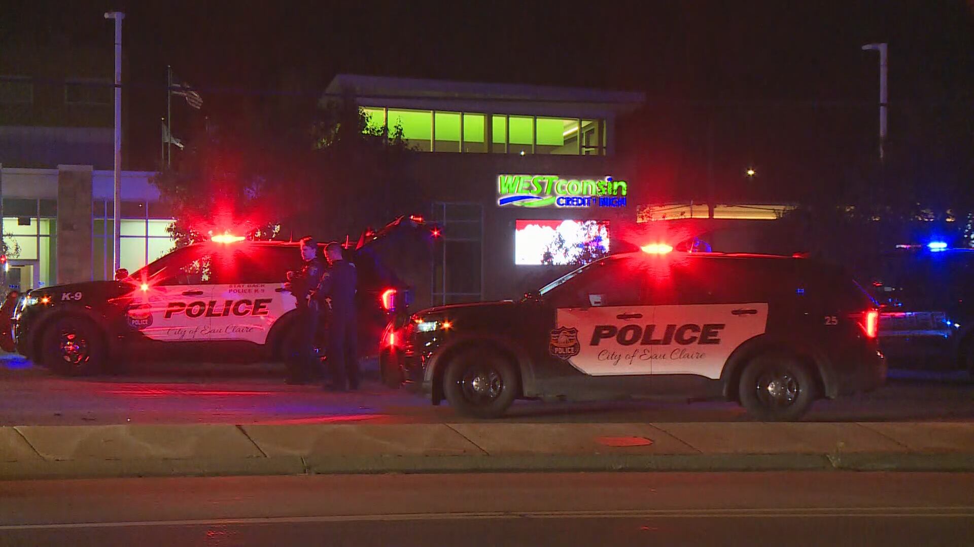 Police chase in Eau Claire results in 2-vehicle fatal crash