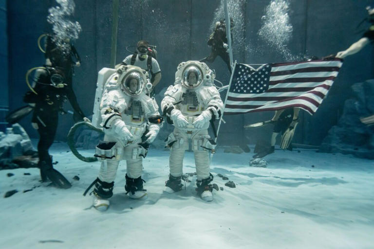Astronauts take ‘one wet leap for mankind’ in underwater suit tests