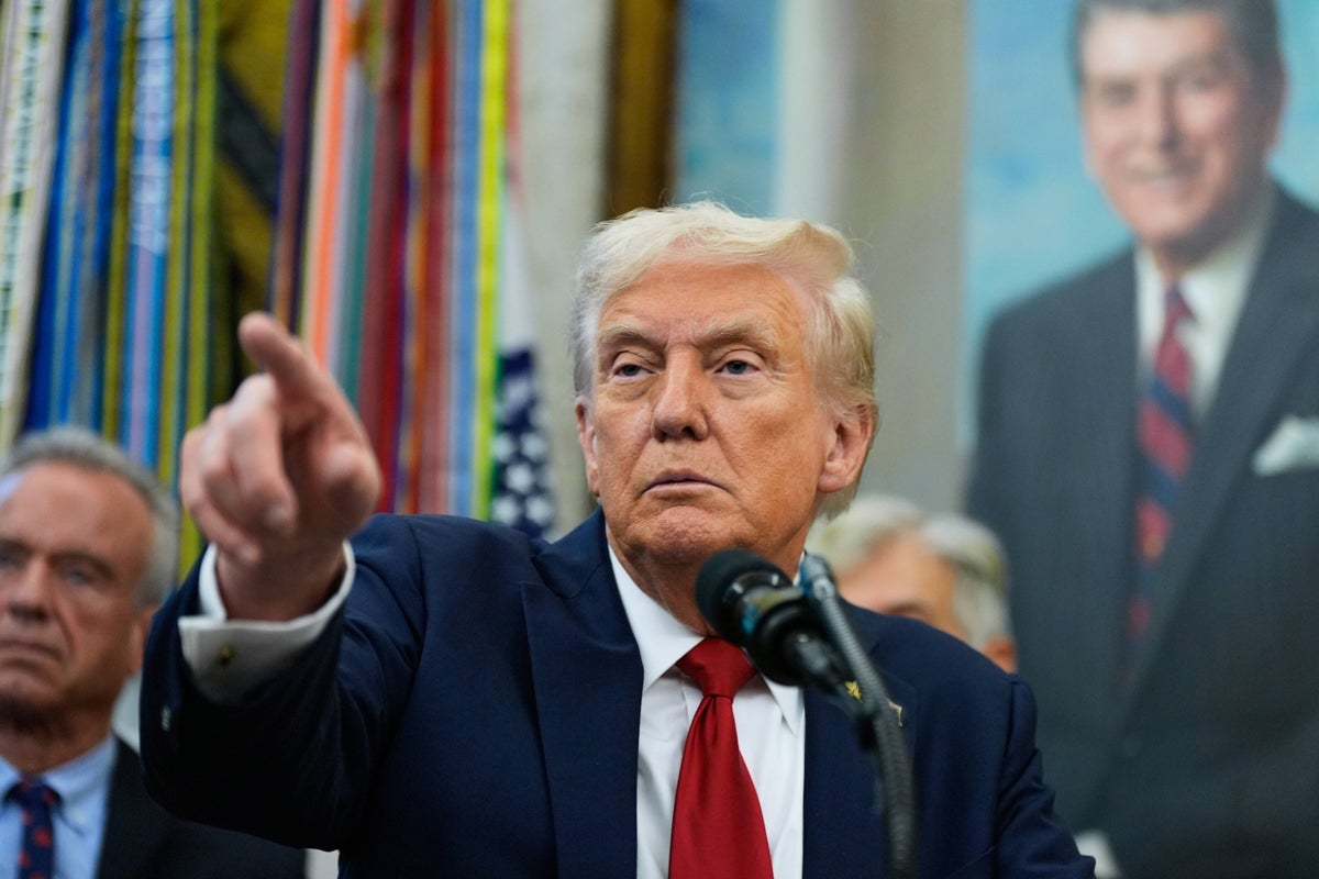 Americans’ trust in media hits an all-time low, with Republican ...