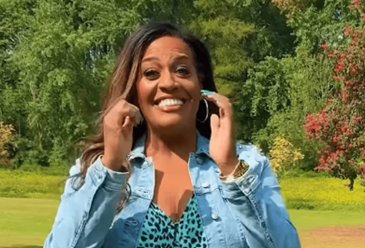 Alison Hammond shows off jaw-dropping 11-stone weight loss as she dances on GBBO set