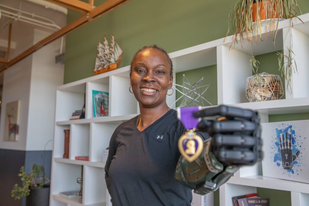 US Army vet becomes first fitted with new ‘hero’ arm inspired by Call ...