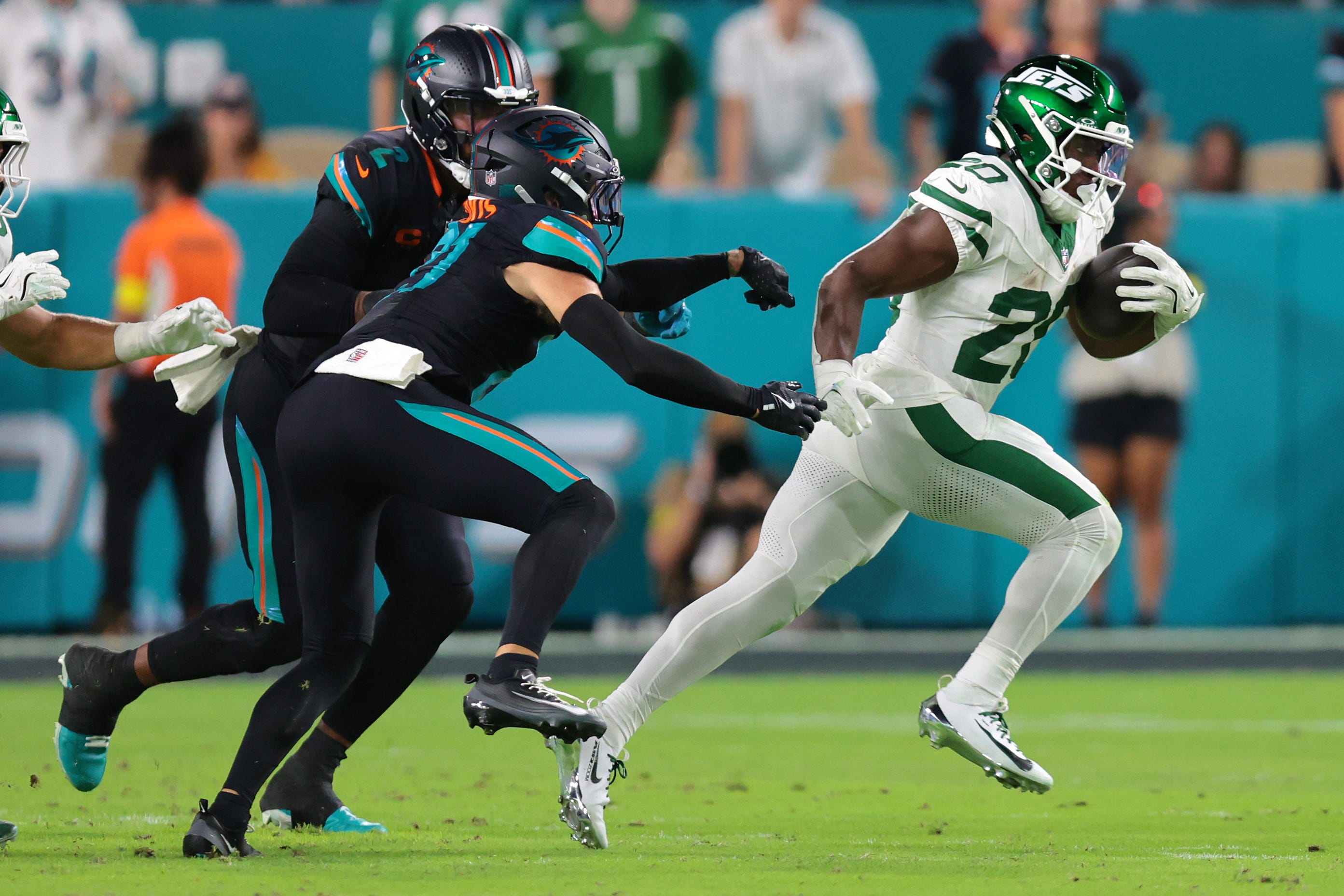 2025 NFL trade deadline: 3 players the Jets could consider trading
