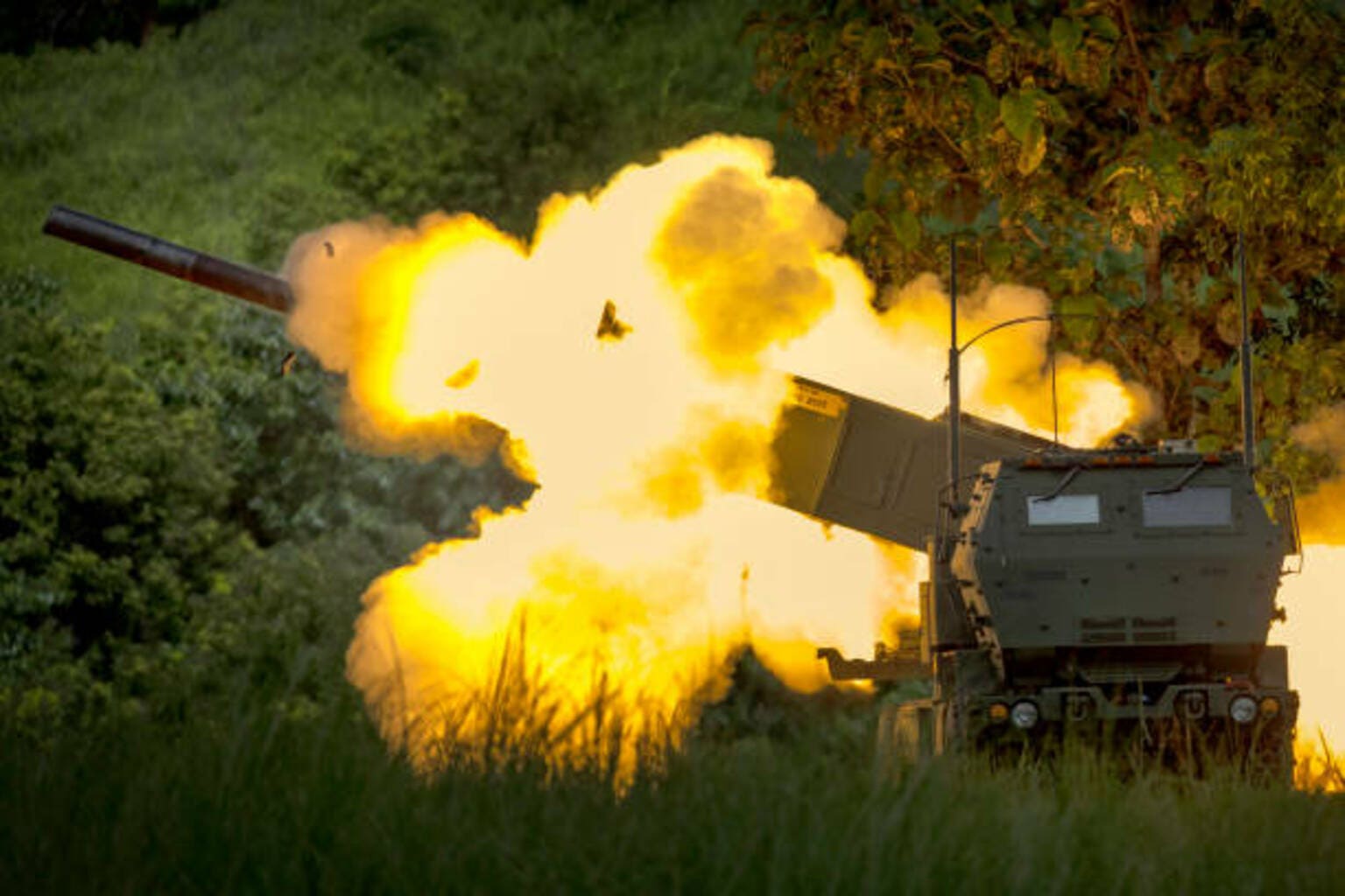 U.S. approves $705M sale of HIMARS rocket systems to Australia