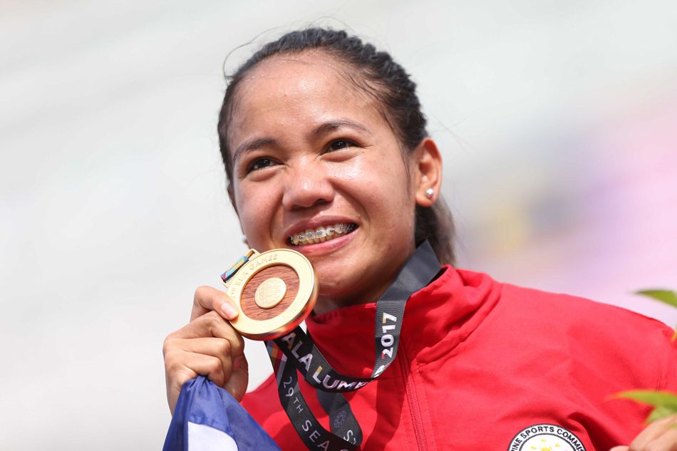 Cebuana Olympian Mary Joy Tabal calls for prayers after strong quake