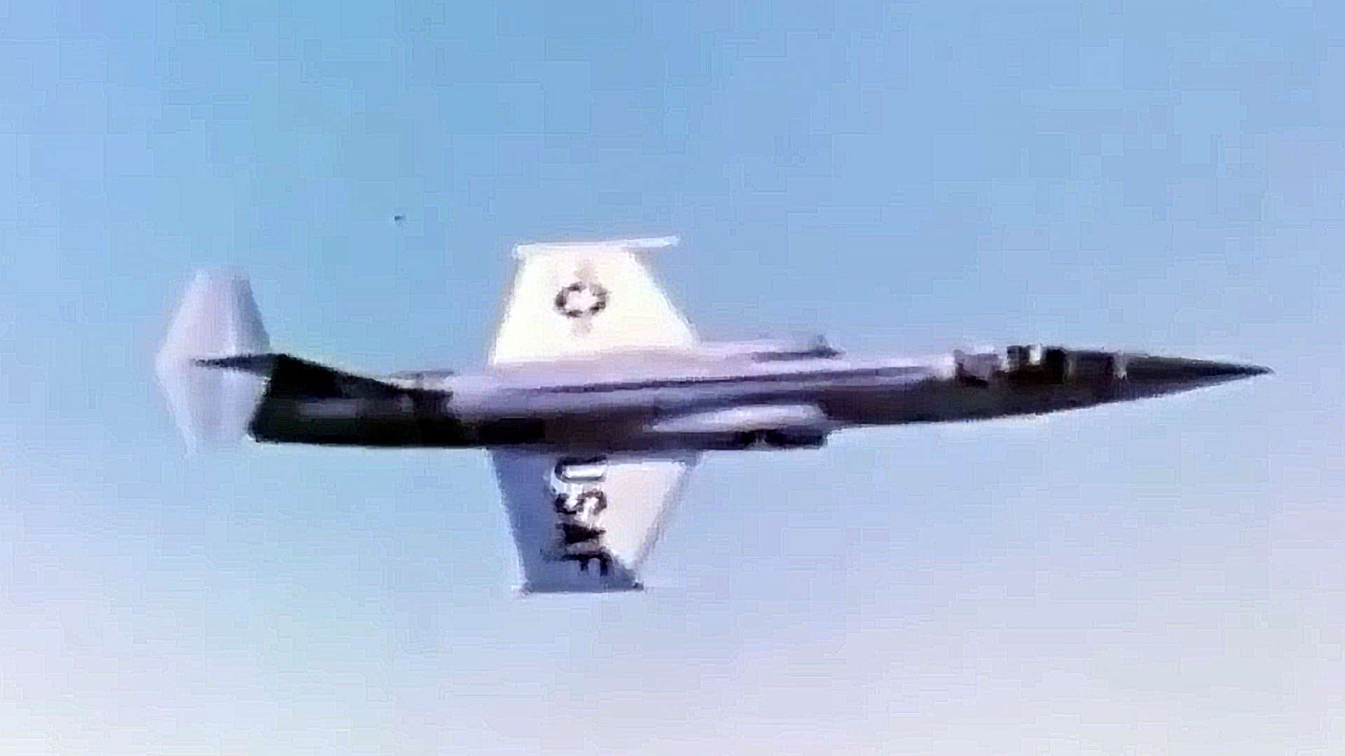 1,700 Built, 30 Nations: How the F-104 Became the World’s “Flying Coffin”