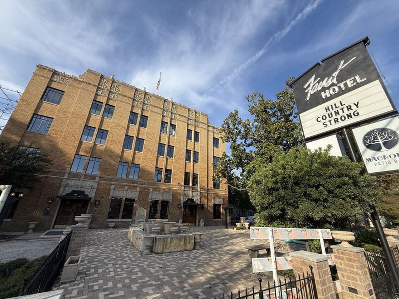 100-year-old Texas hotel nears $4.5M renovation comeback