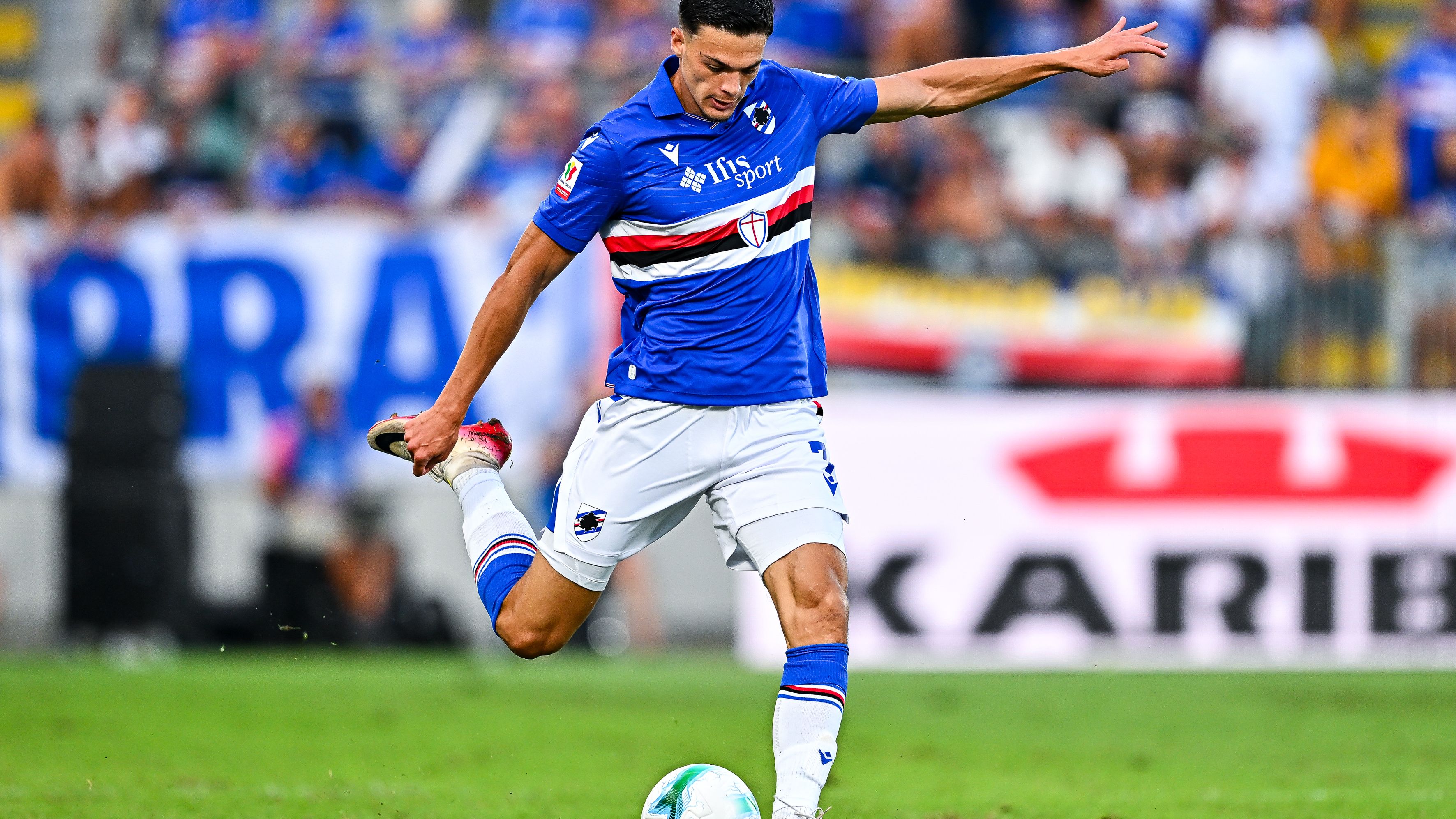 Sampdoria, Donati cambia il centrocampo: Bellemo per Henderson. Barak ...