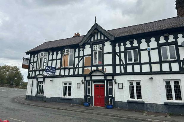 Historic Wrexham pub fails to sell at auction for second time