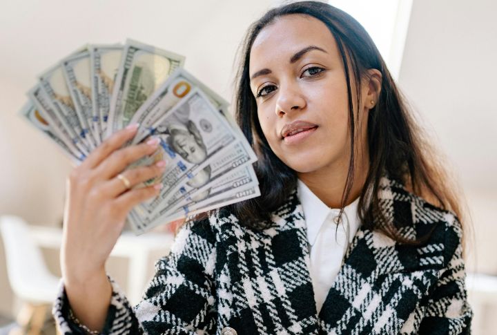 How The Rich Manage Money Without Stress