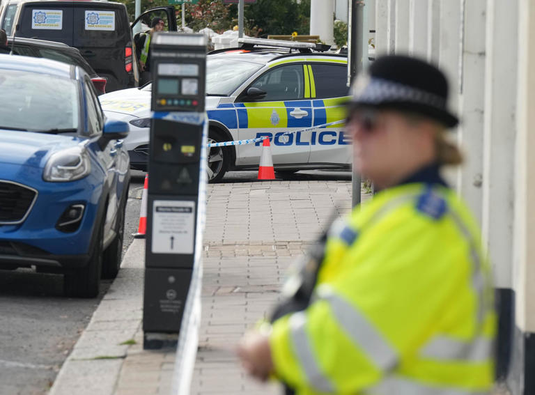 Serious police incident reported in Worthing: Photos show active crime ...