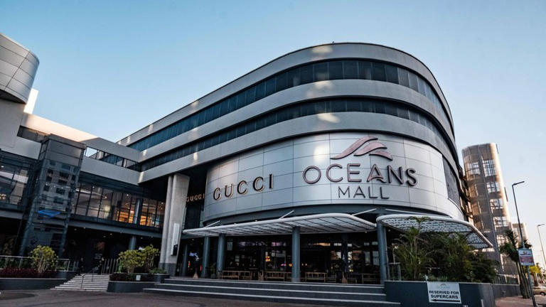 Holiday entertainment: Family-friendly events at Oceans Mall in ...