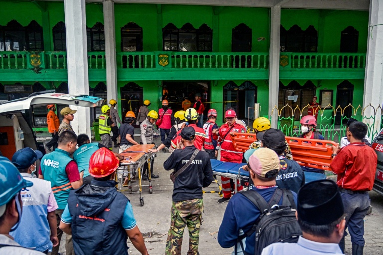 Five survivors pulled from Indonesia school collapse as rescuers race ...