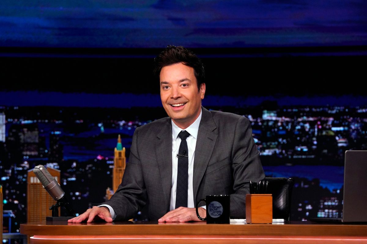 Jimmy Fallon Says He's Avoiding Politics on ‘The Tonight Show ...