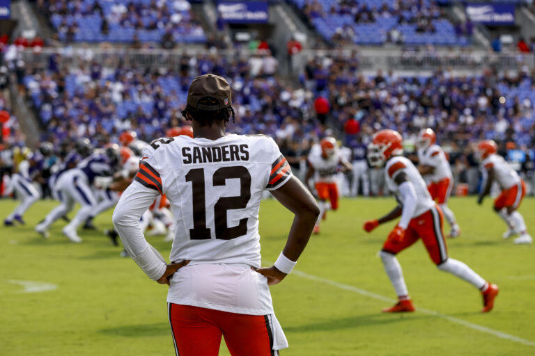 Shedeur Sanders offers immature reaction after Cleveland Browns name ...