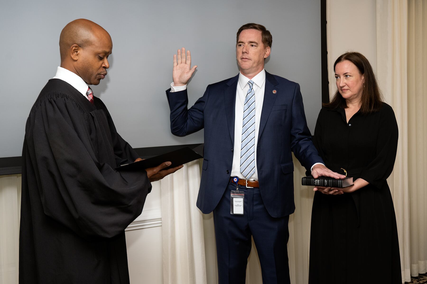 Daniel Johnson sworn in as new state transportation secretary