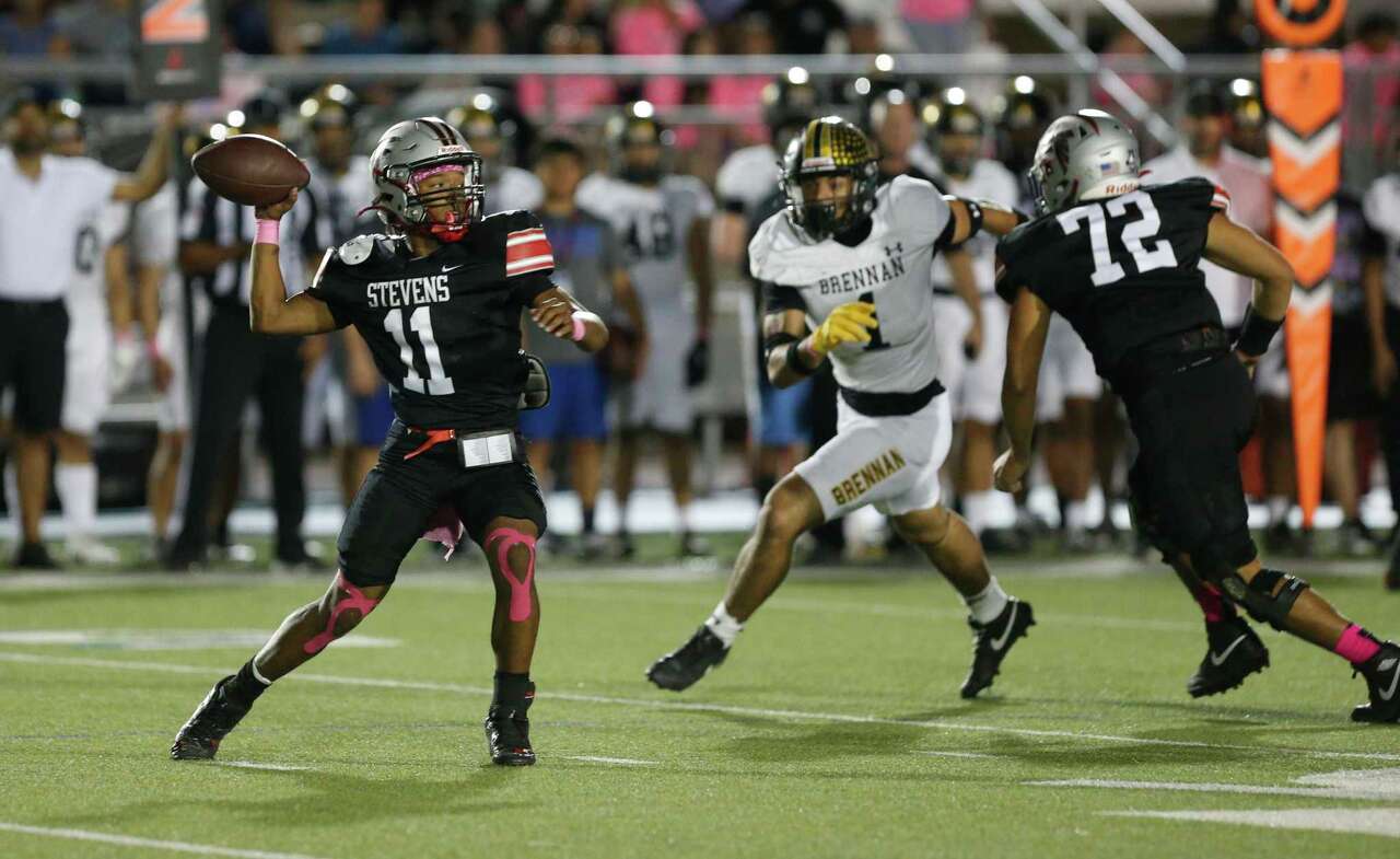 Top high school football games for Week 6 in the San Antonio area