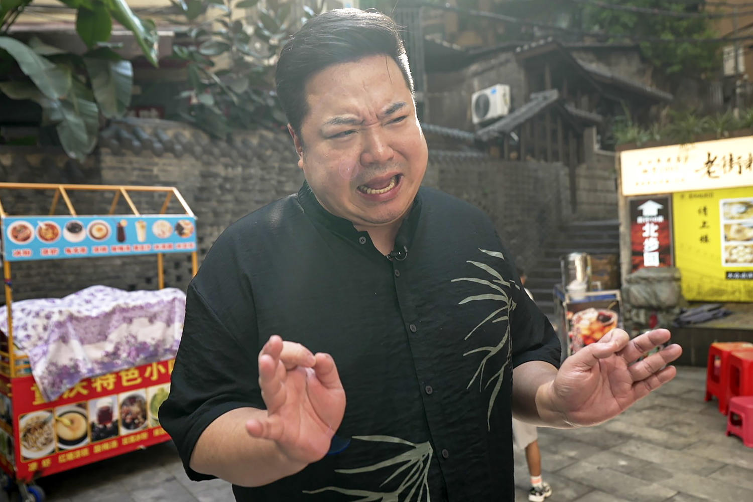 'Chinese Trump' wins fans and followers with his spot-on impersonation