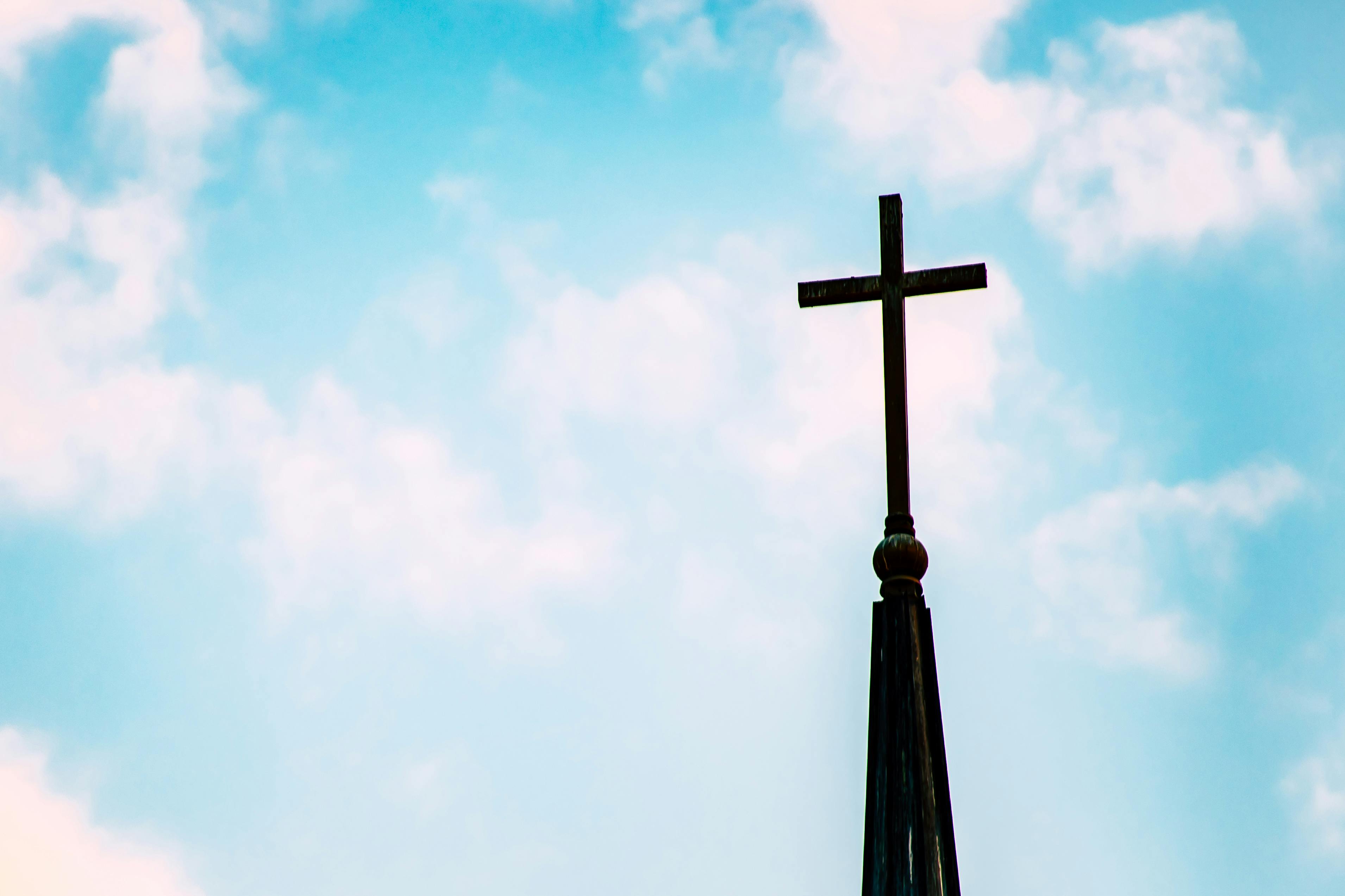 Be Respectful 20 Things You Should Never Do In Church