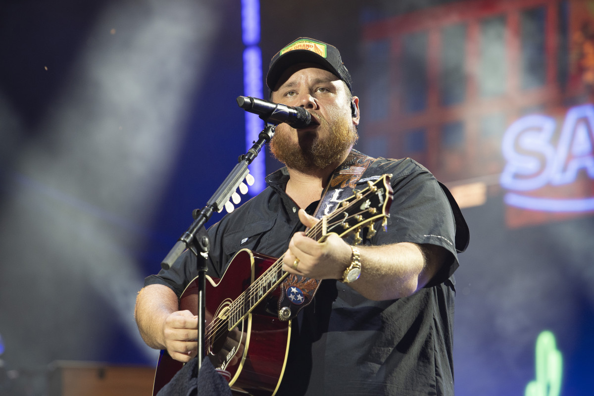 Fans Are Losing It Over Luke Combs' Surprise Music Announcement: 'Best ...