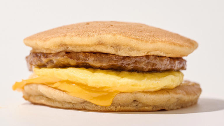 12 Jimmy Dean Breakfast Sandwiches, Ranked