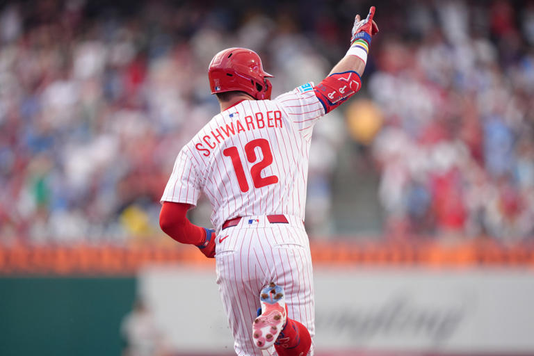 Kyle Schwarber says Mets heartbreak still fuels his Phillies playoff push