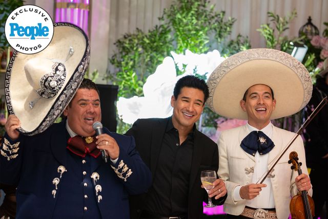 Mario Lopez Shares Exclusive Photos from Daughter Gia's Quinceañera ...