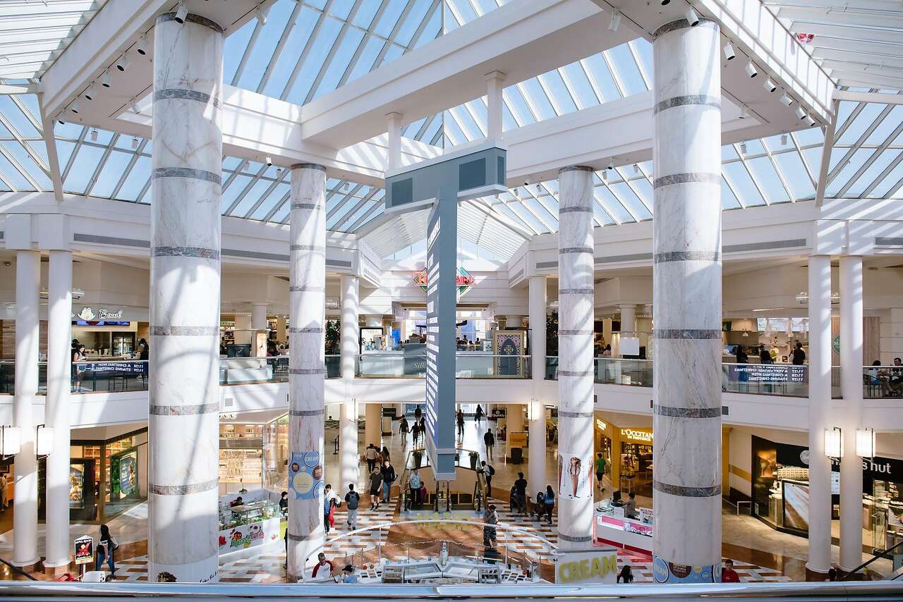 Wave of new stores opening in San Francisco mall