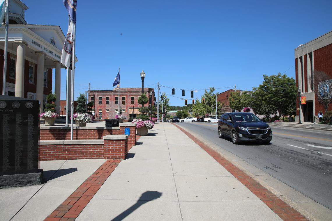 London council members bite back after employee suit, say budget ...