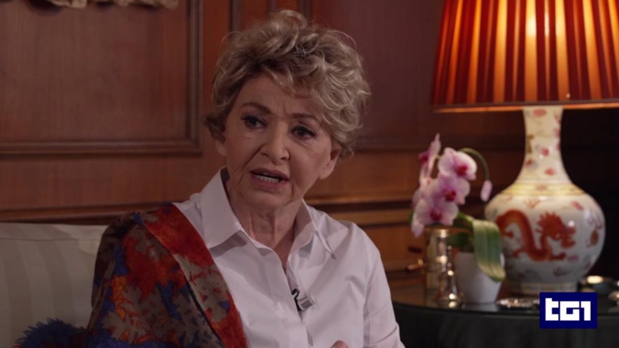 Enrica Bonaccorti, dopo lo shock della malattia: la dobbiamo affrontare ...