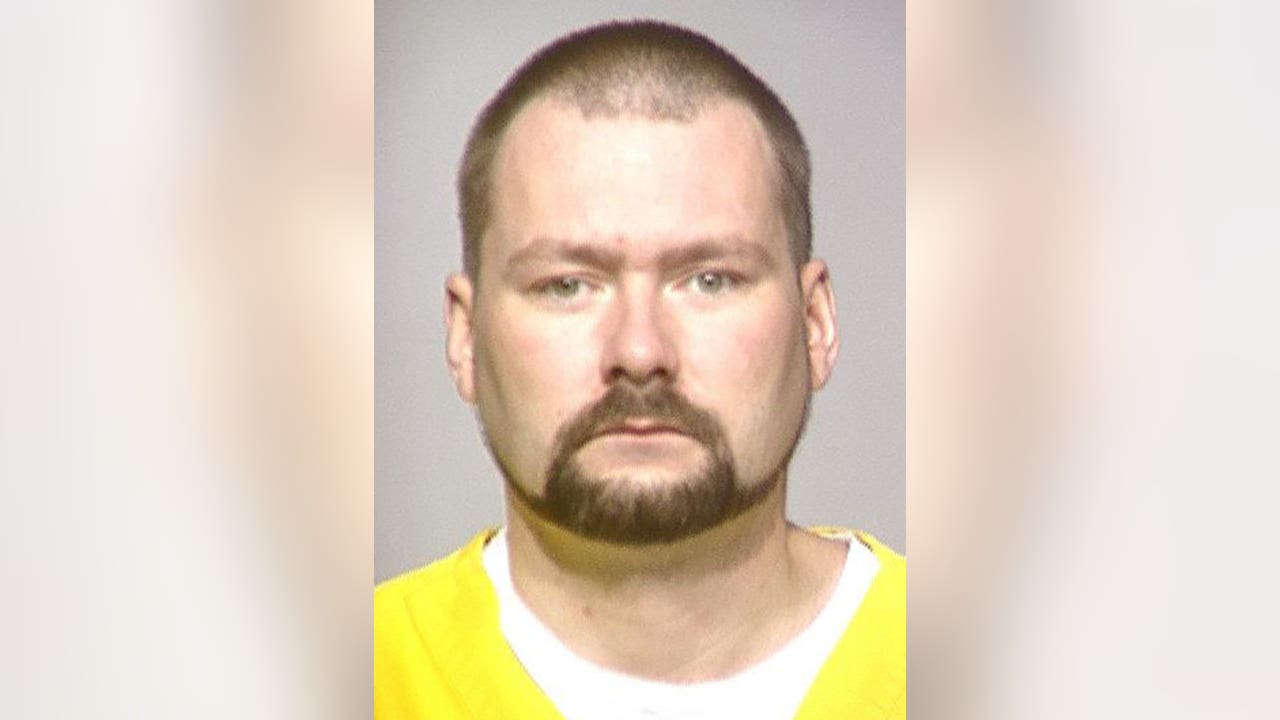 South Milwaukee man accused of stealing scrap metal from employer