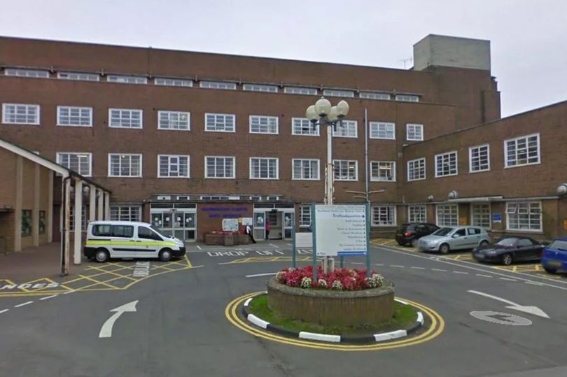 Woman with cancer died after wrong patient given CT scan in NHS 'blunder'