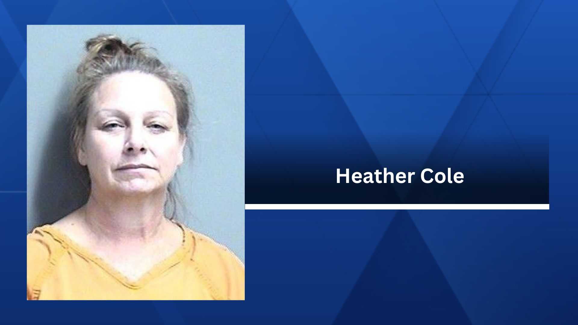 Woman arrested after leading law enforcement on chase in central Iowa