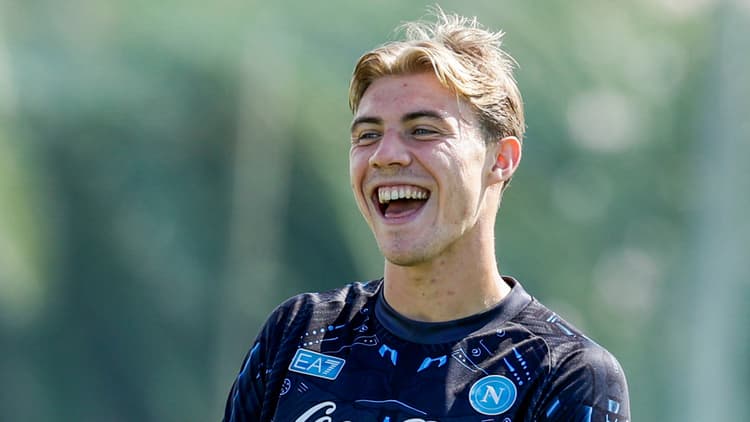 Man Utd transfer news: Red Devils star 'confirms' permanent 2026 move