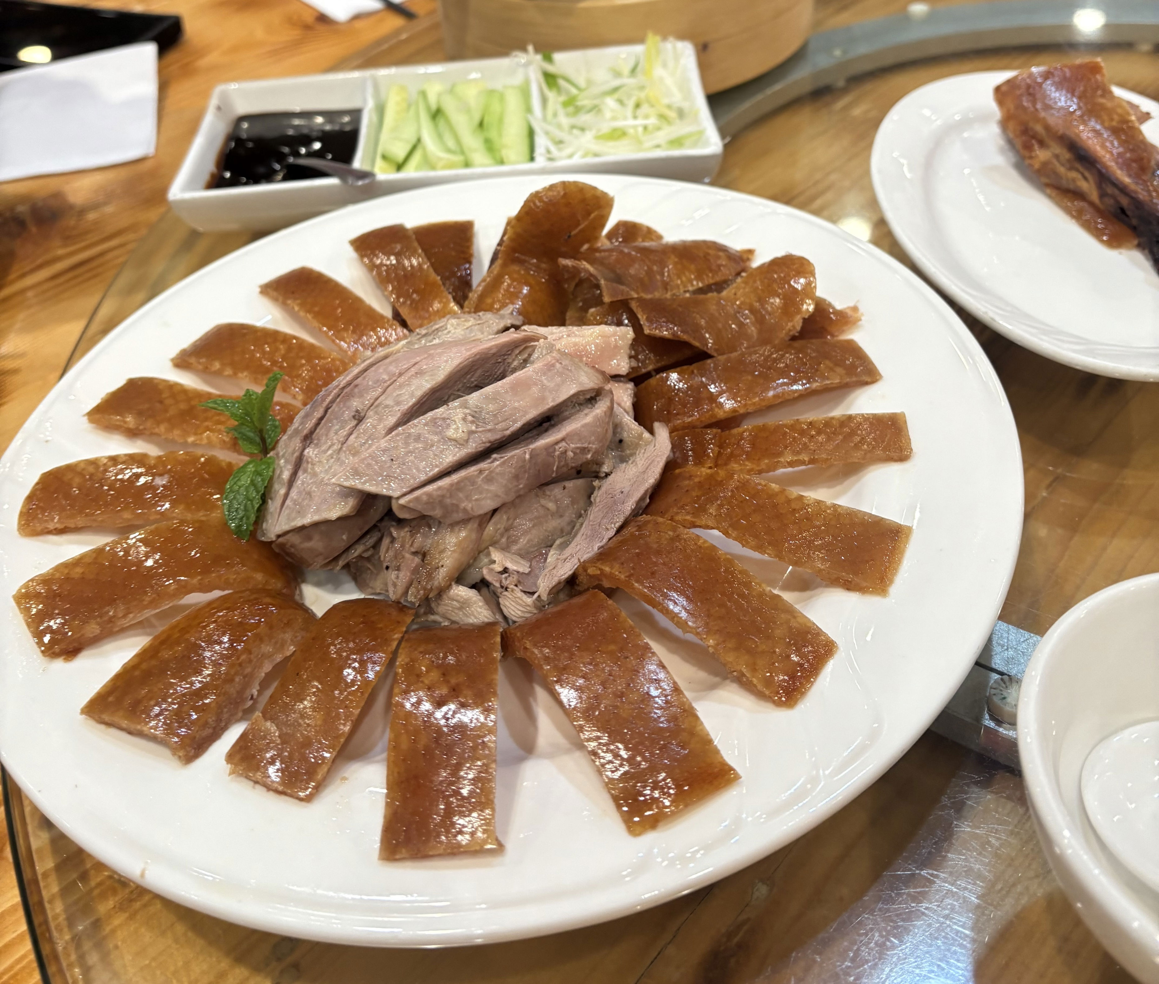 Ji Rong’s Peking Duck Is Nothing Short of Masterful