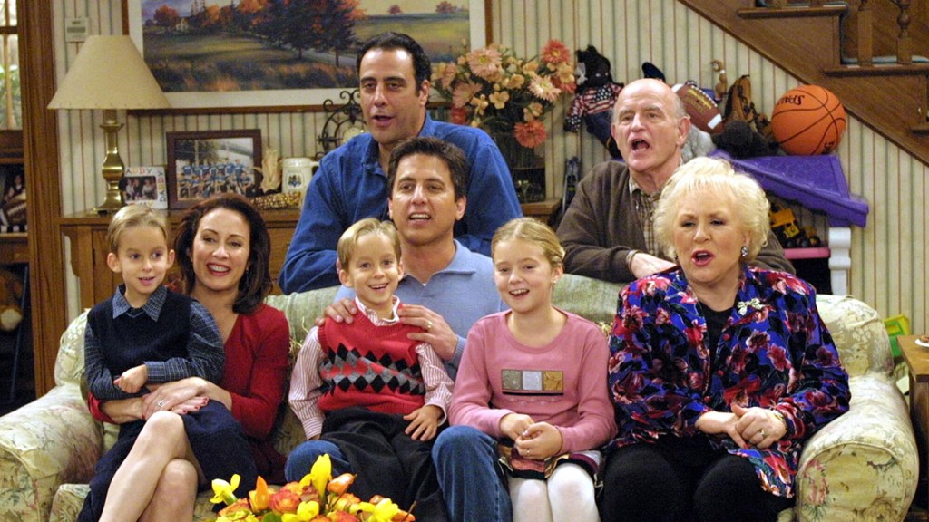 ‘Everybody Loves Raymond' Cast to Reunite for CBS Special