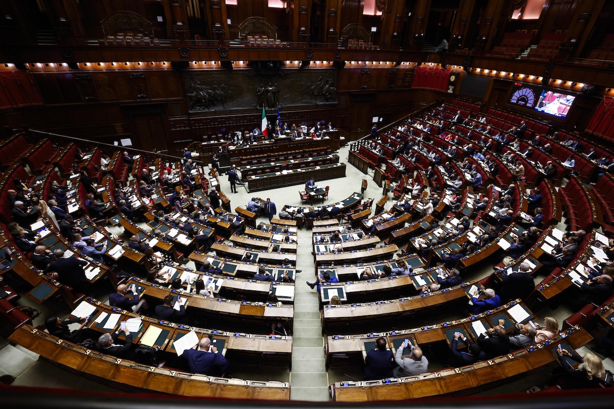 Manovra, la corsa veloce e “inutile” alla Camera dei deputati. I ...