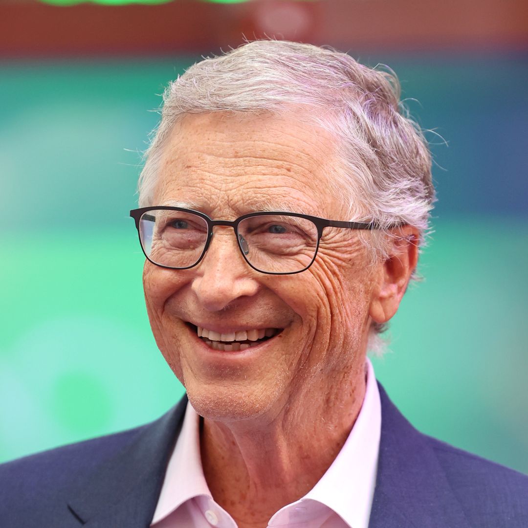 See Bill Gates $130m smart house, complete with trampoline room