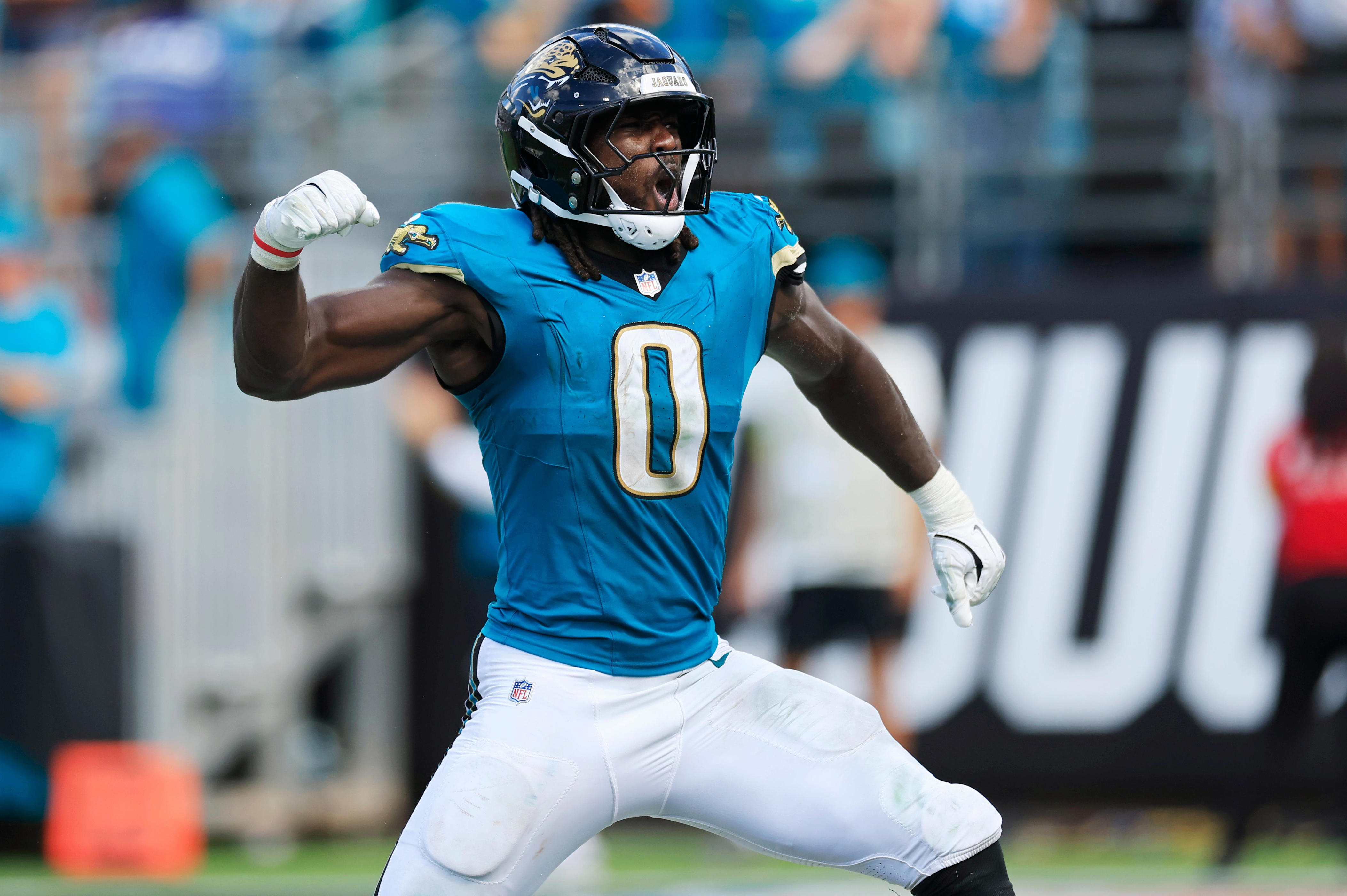 Jaguars' Devin Lloyd named AFC Defensive Player of the Week ahead of ...