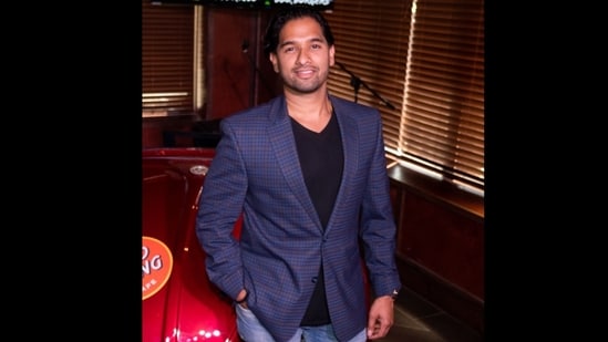 Indian-origin man who once worked as waiter now owns entire US ...