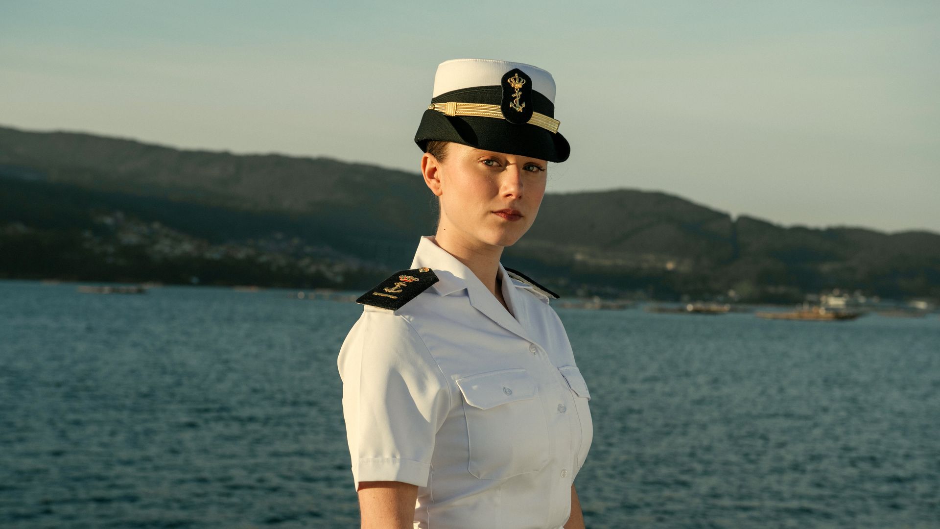 Paloma Stewart, la actriz que da vida a la cadete inspirada en la ...