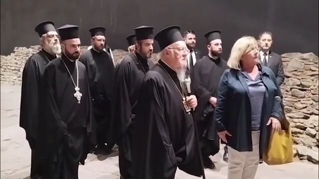 Ο Οικουμενικός Πατριάρχης κ.κ. Βαρθολομαίος στο Μετρό Θεσσαλονίκης