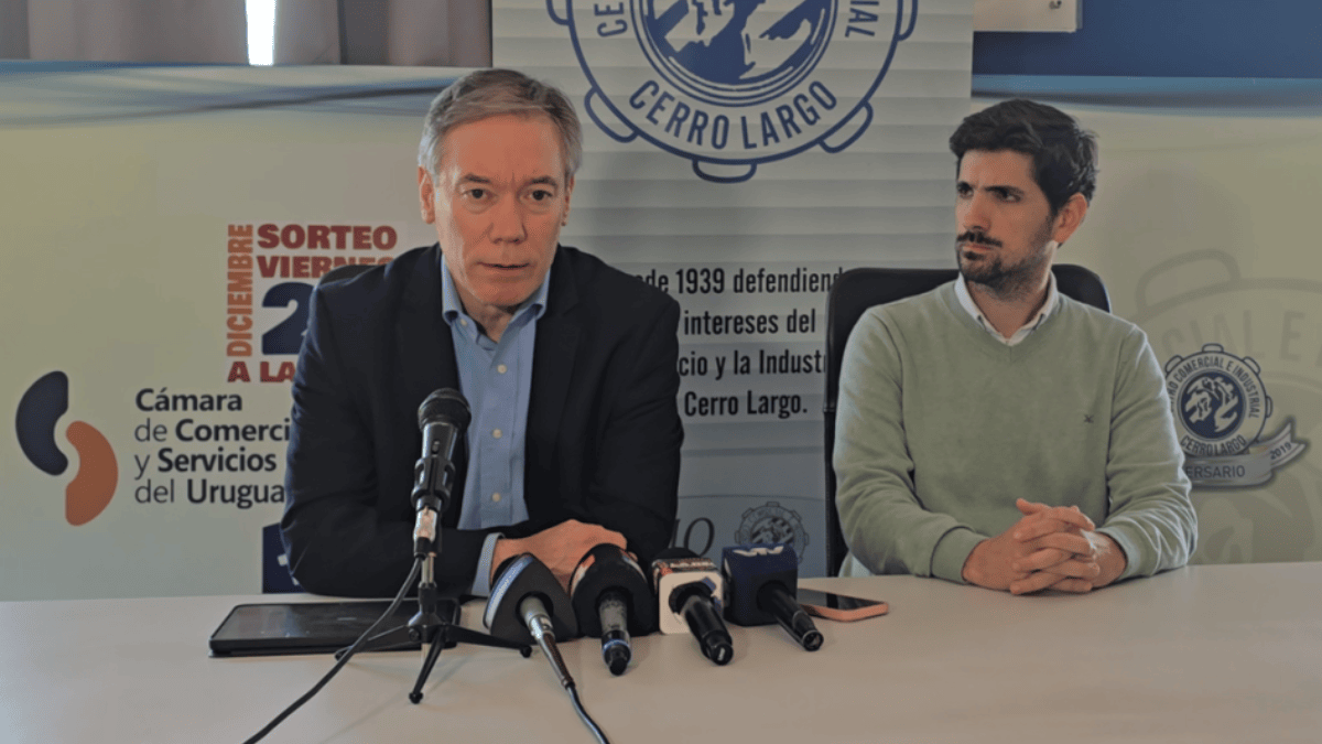 Gobierno amplía el descuento del Imesi a las naftas en la frontera ...
