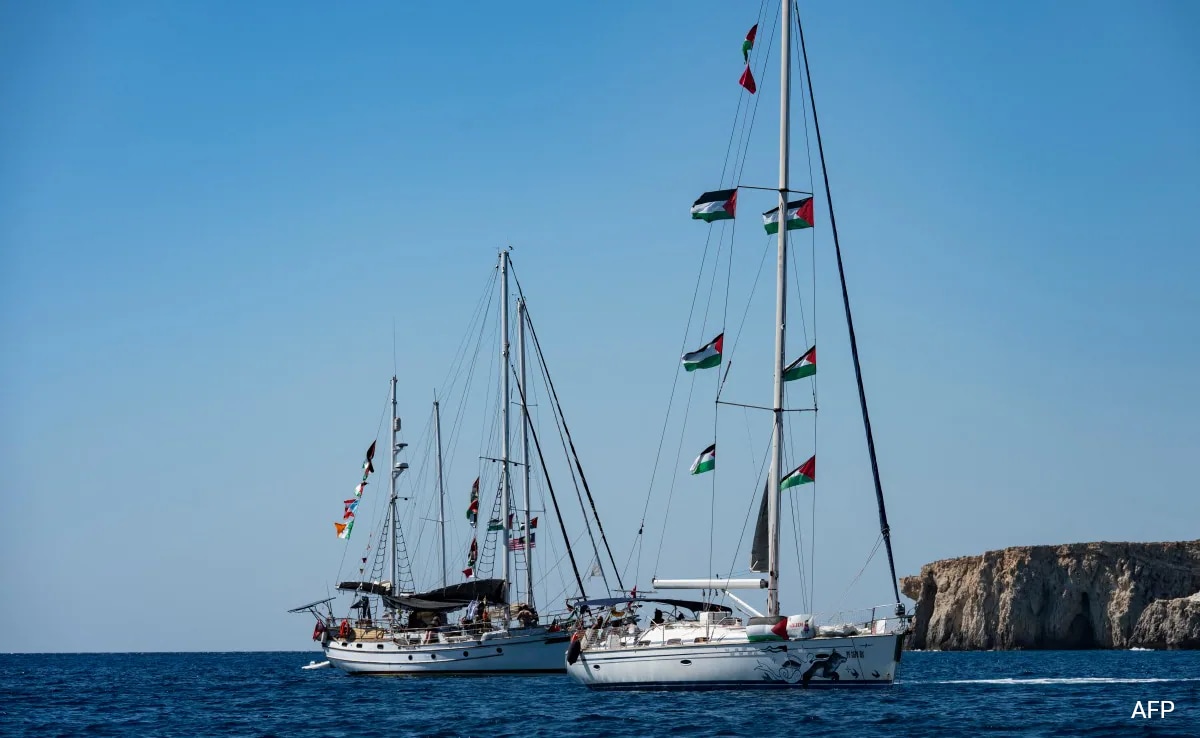 Israeli Warships Intercept Gaza Aid Flotilla With Greta Thunberg Onboard