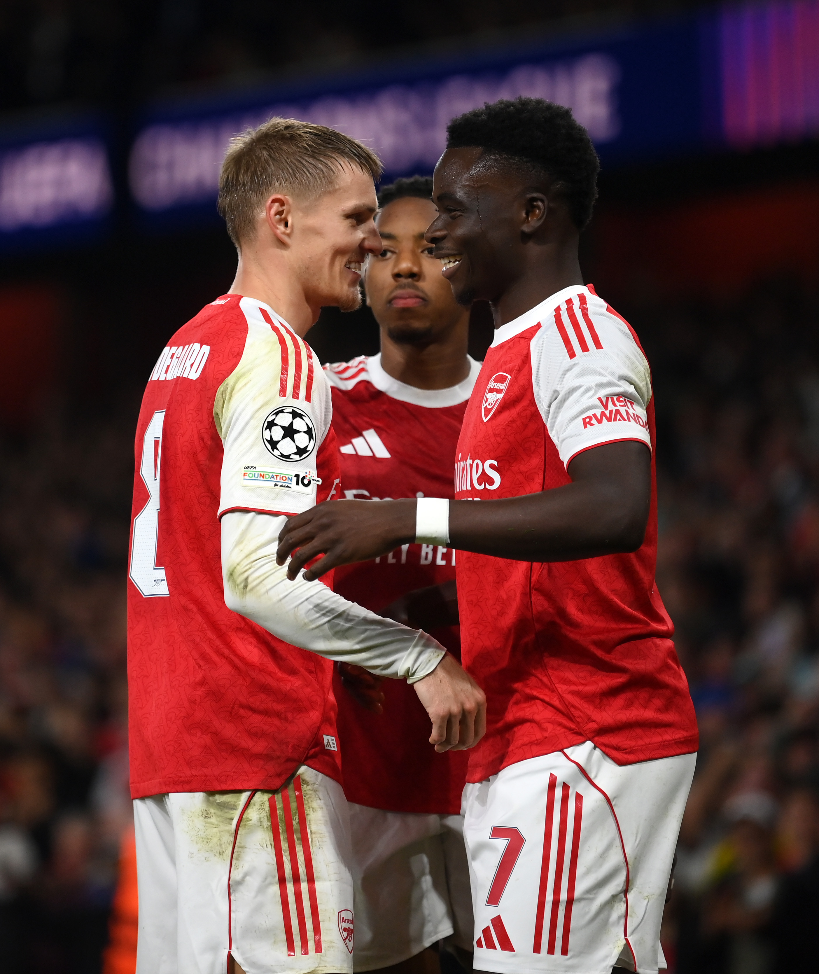 Arsenal 2 – Olympiacos 0: two from two