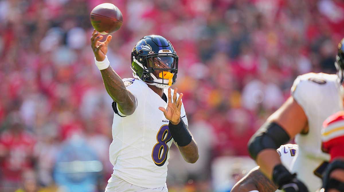 Ravens’ Lamar Jackson practices Thursday amid hamstring injury