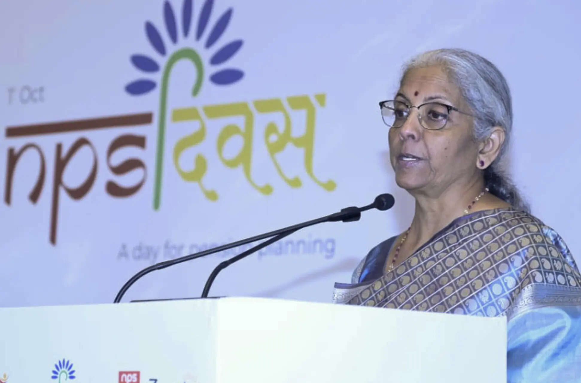 FM seeks to broaden NPS coverage: Move to rope in gig workers ...