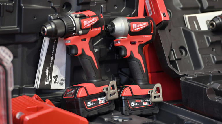 5 Of The Most Common Problems With Milwaukee Power Tool Batteries